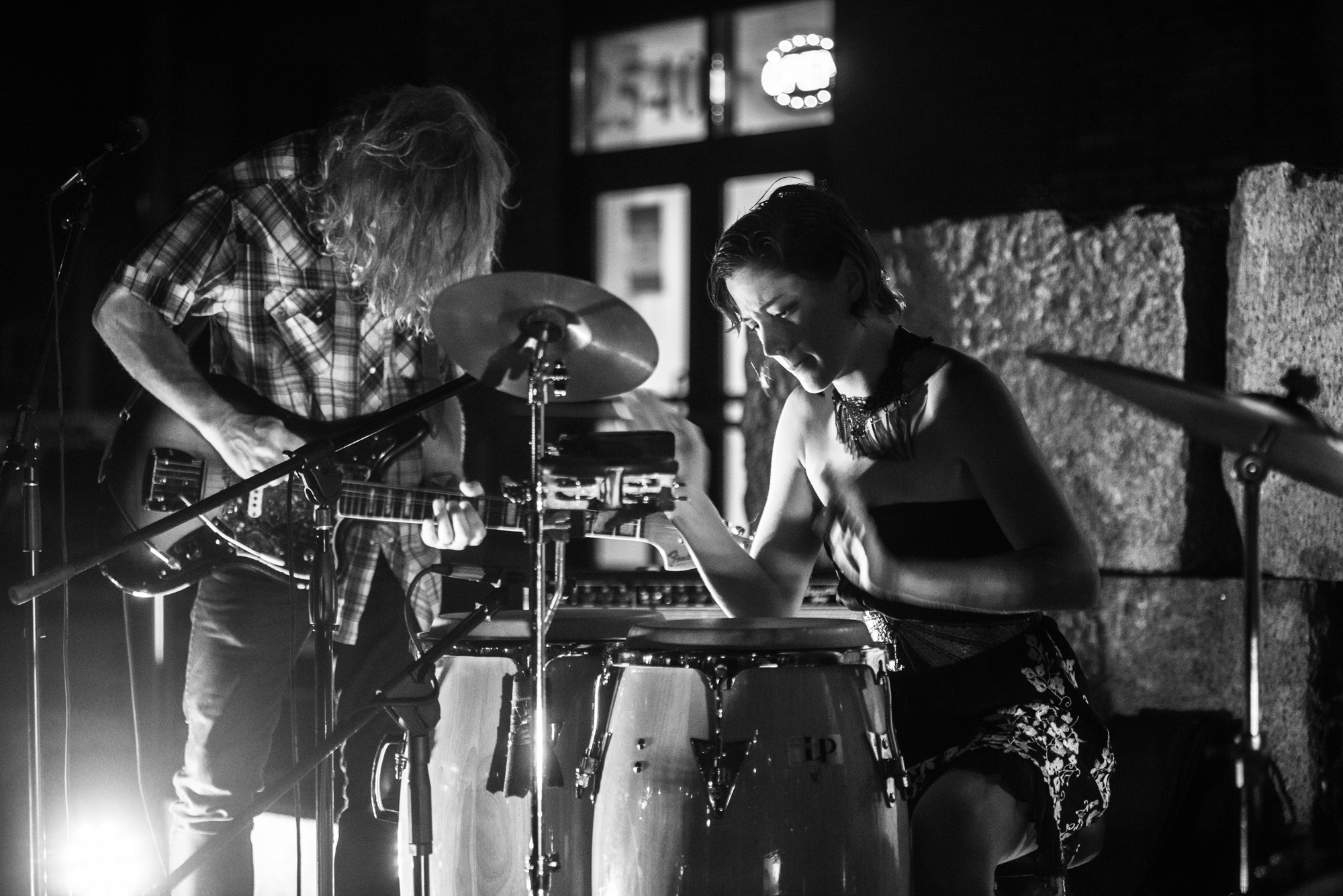 Photos: Derecho / Izzy Cruz at Icehouse - Reviler